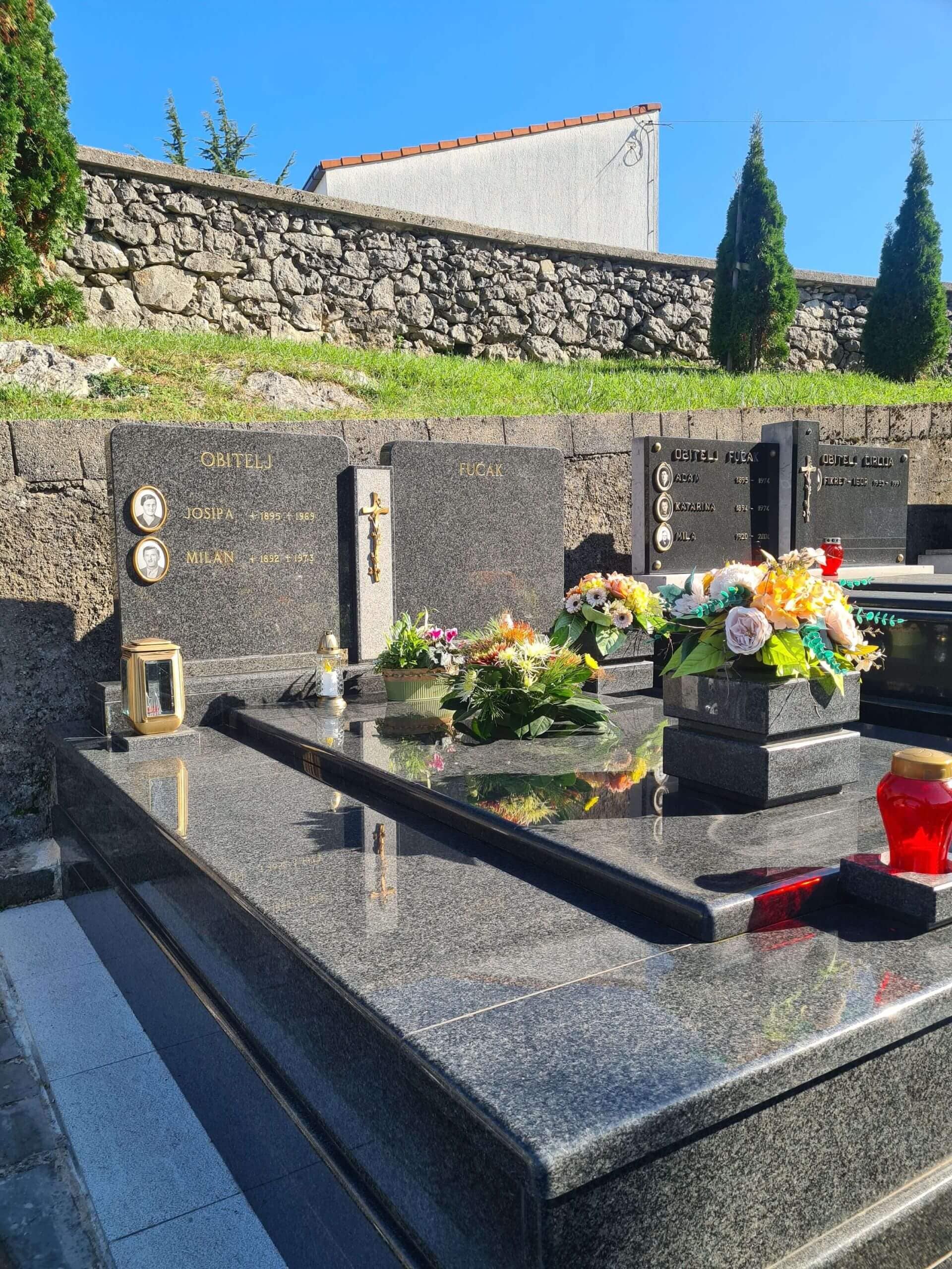 Grave Monuments - Monolit Stone Masonry